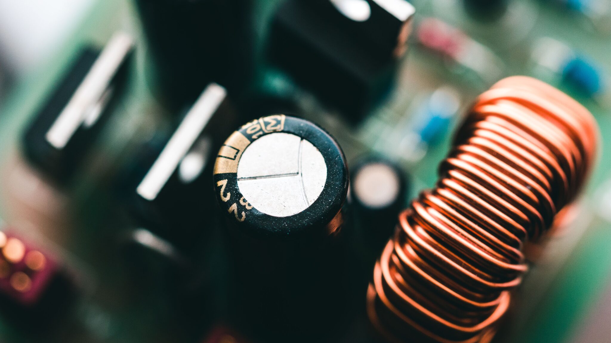 デジタル信号のレベルシフト（電圧変換）回路について！抵抗分圧方式、トランジスタ・FET方式、ロジックIC方式についてメリット・デメリットを解説！ | Hatena Electronics