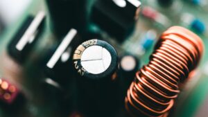 【モータ駆動回路】”Slow Decay”と”Fast Decay”とは？インダクタの減衰方式について理解する | Hatena Electronics